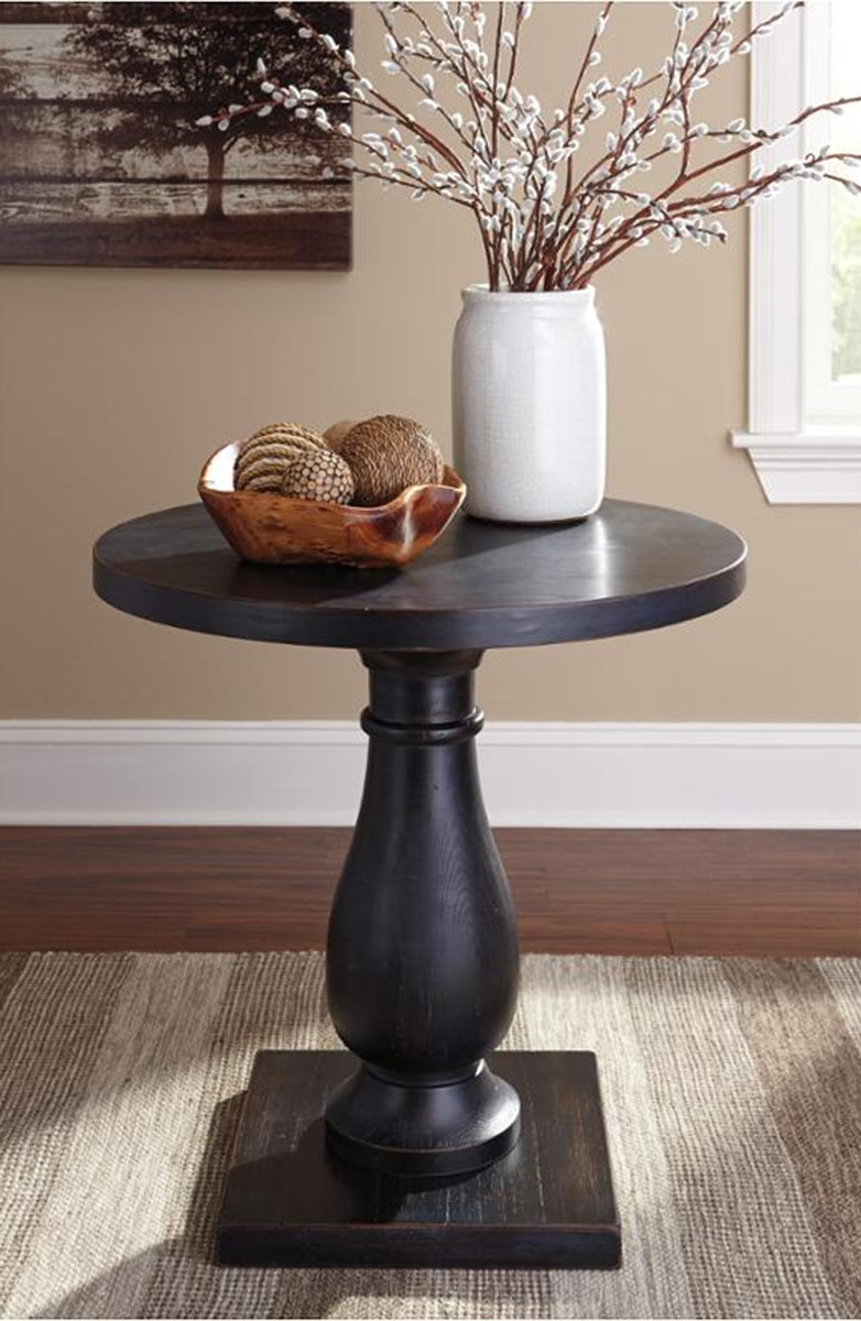 Ashley Rustic Accents Round End Table ASHLEY-T500-606 at Homelement.com